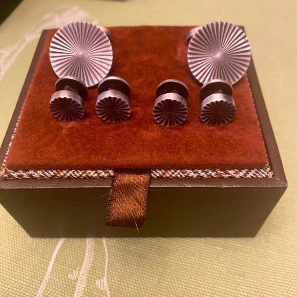 Joseph A | Accessories | Joseph Abbound Metal Cuff Links | Poshmark